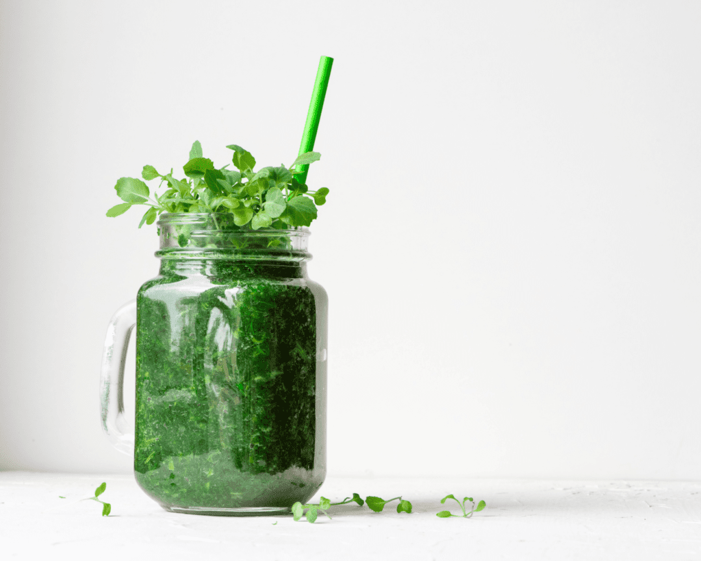 7 Delicious Microgreen Smoothie Recipes - React Green