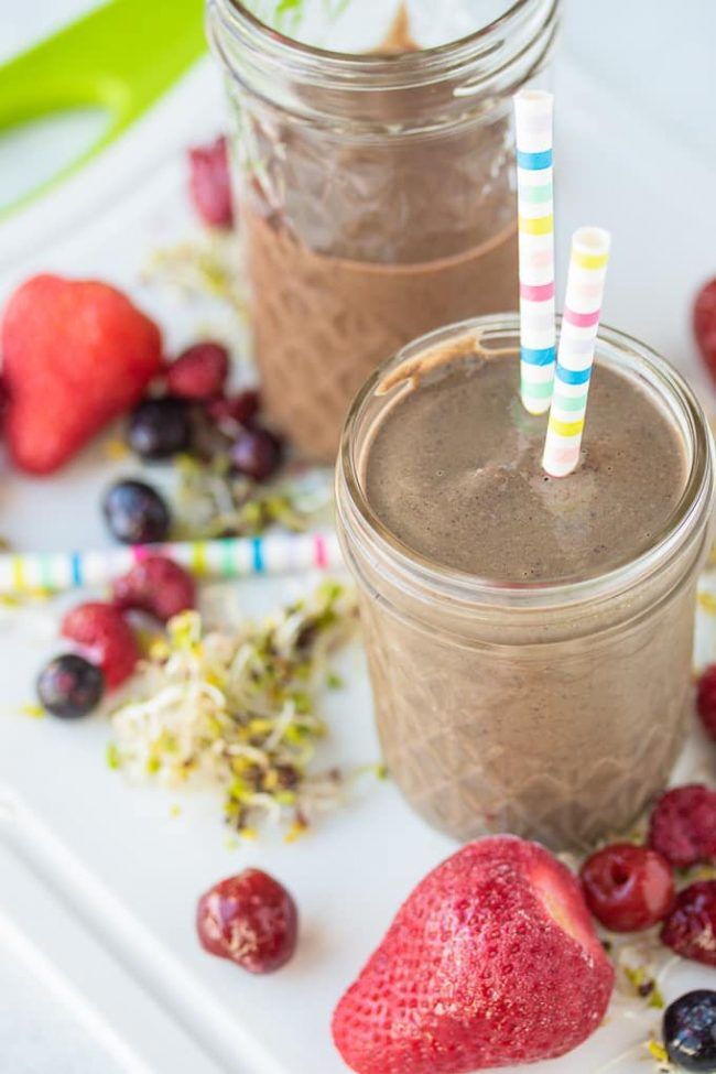 7 Delicious Microgreen Smoothie Recipes - React Green
